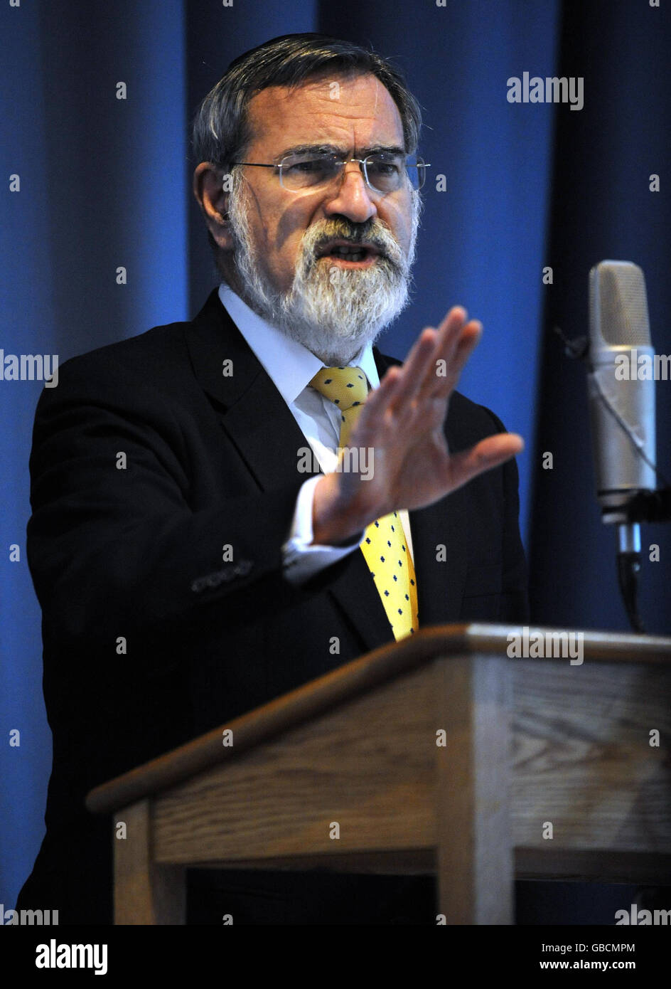 The Chief Rabbi, Dr Sir Jonathan Sacks speaks at Lady Margaret School ...