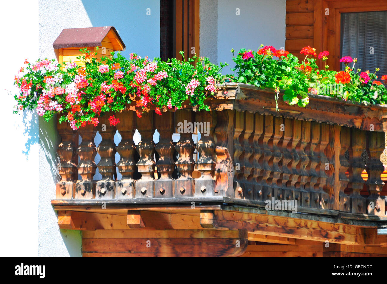 Balkonblumen hi-res stock photography and images - Alamy