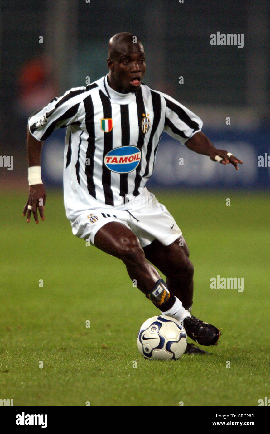 Soccer - UEFA Champions League - Second Round - Second Leg - Juventus v ...