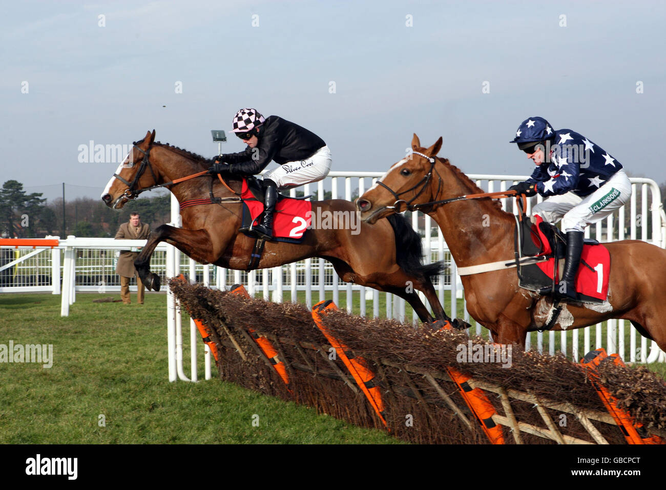 Amore Mio (left) ridden by Tom Siddall beats Optimus Maximus to win the ...