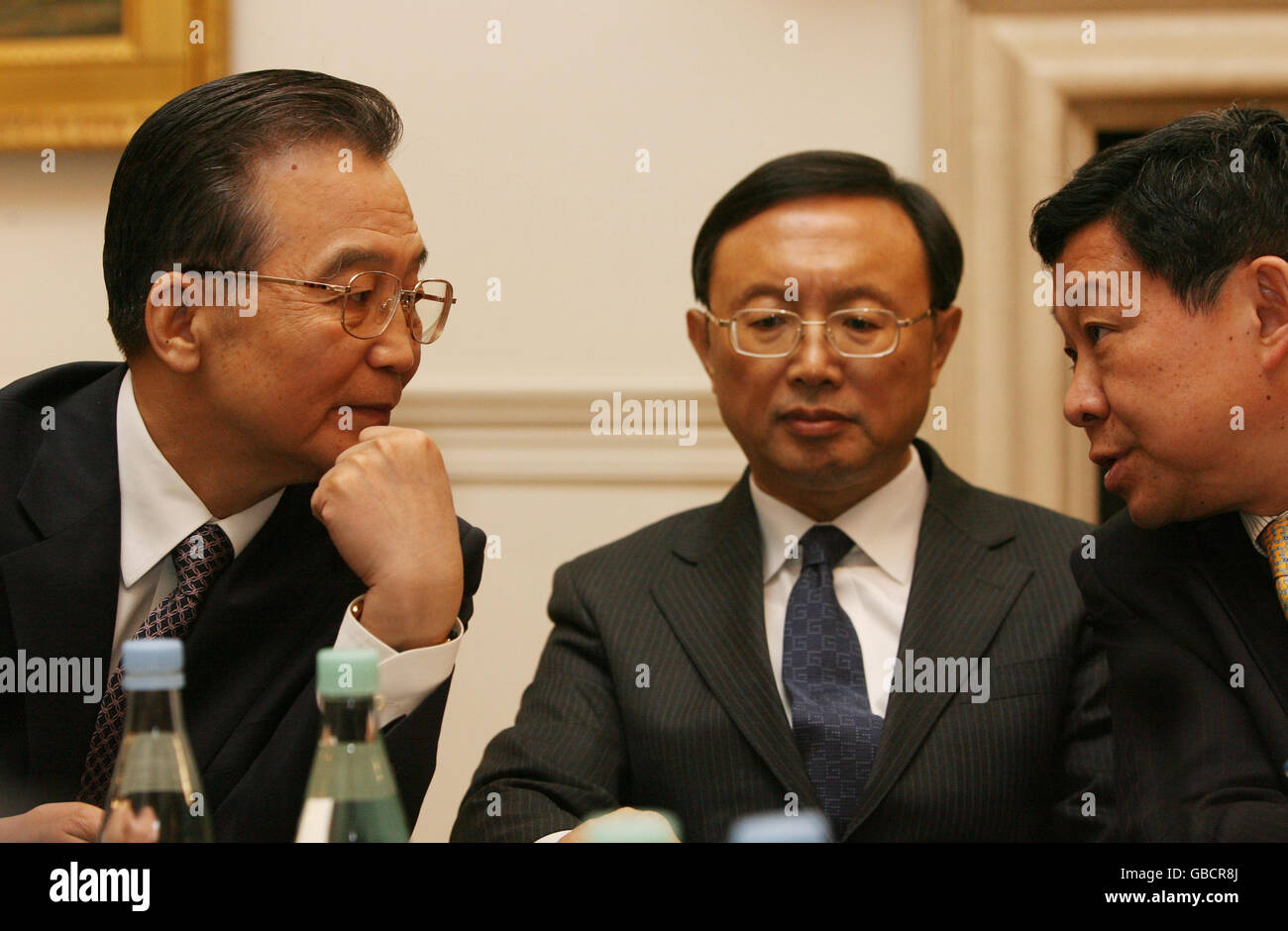 Chinese Premier Wen Jiabao visits UK Stock Photo - Alamy
