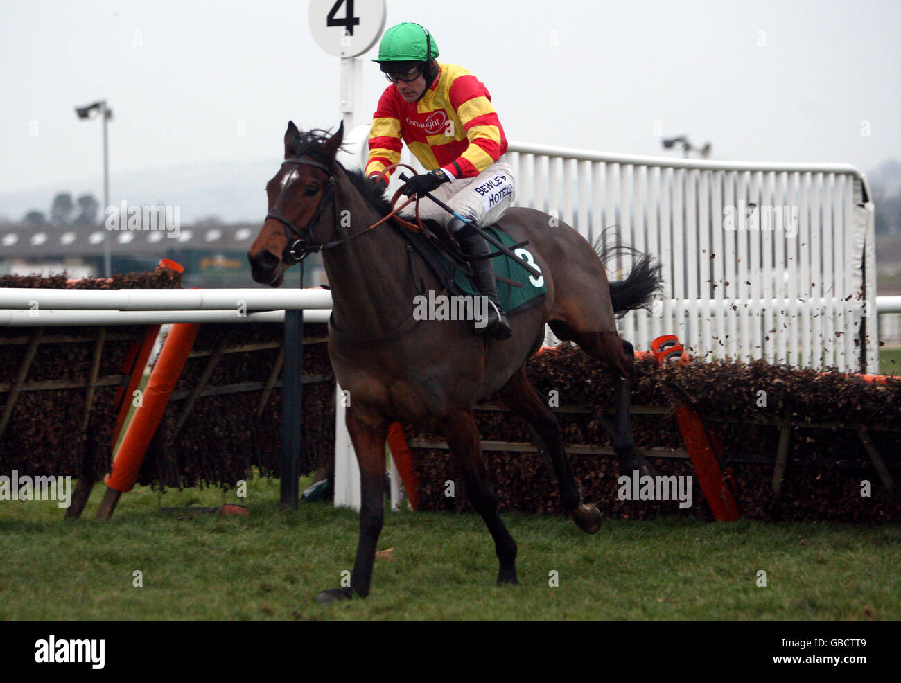 Steel sections hi-res stock photography and images - Alamy