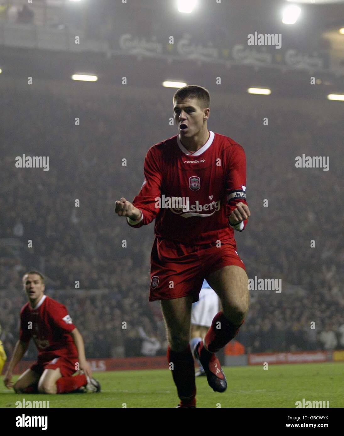 Liverpool's Steven Gerrard celebrates scoring the winning goal against ...