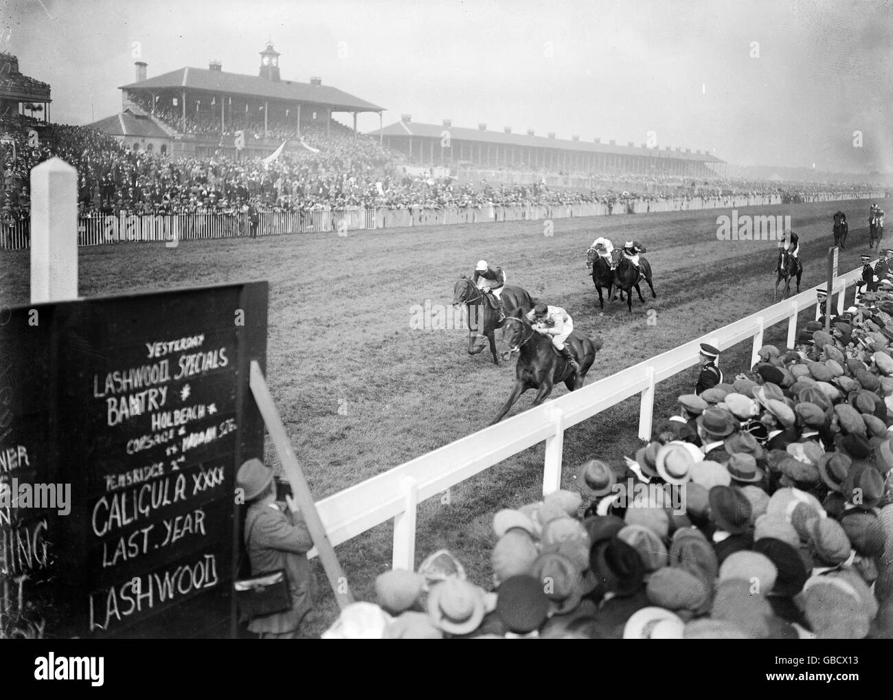 Horse race finishing post Black and White Stock Photos & Images - Alamy