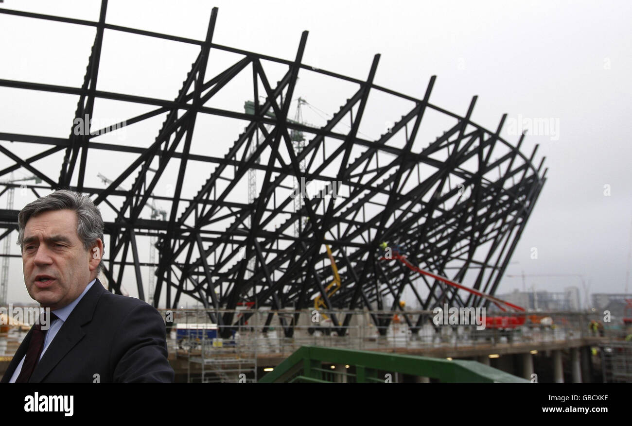 Half length top half point hli hi-res stock photography and images - Alamy