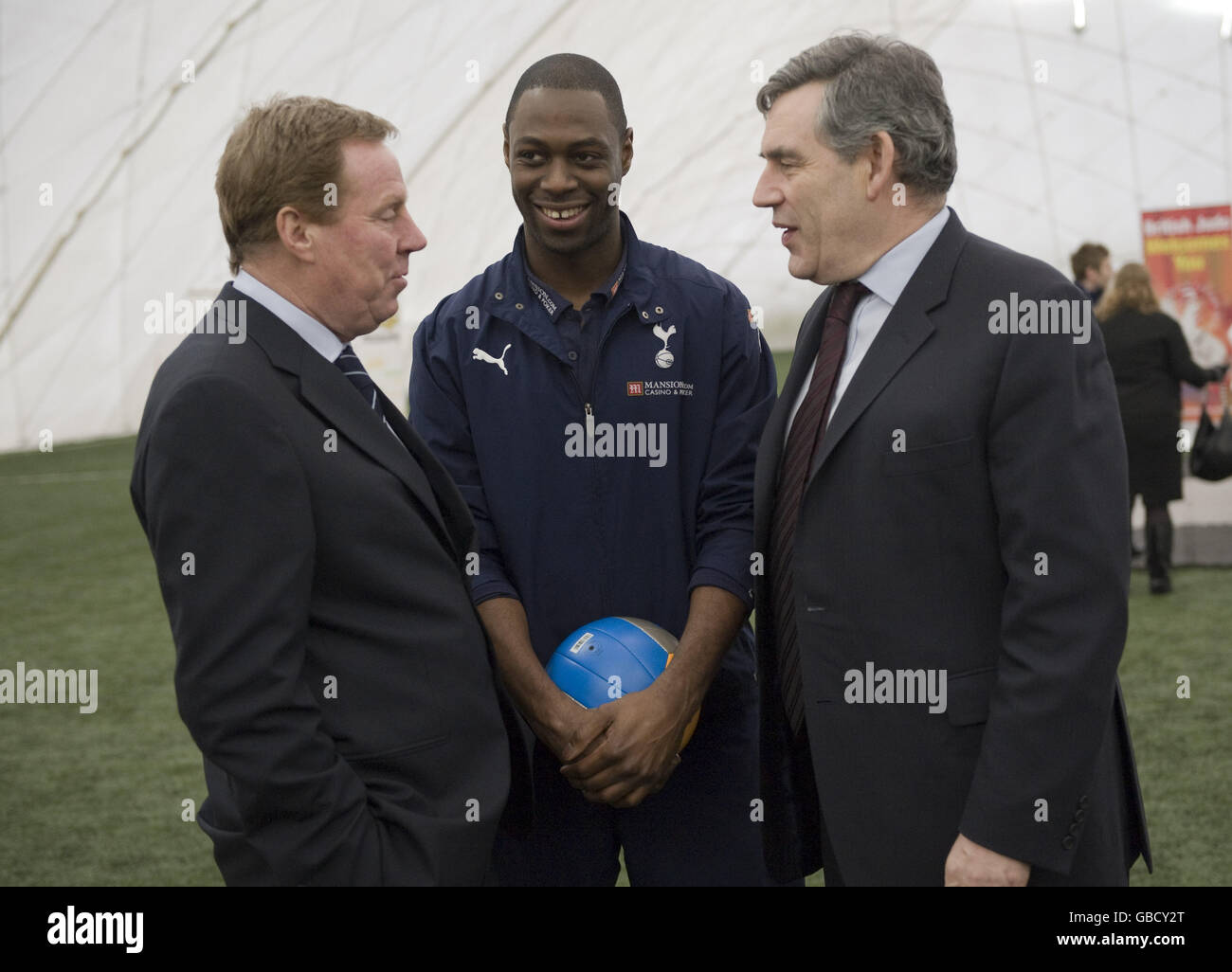 2012 olympics halfway point hi-res stock photography and images - Alamy