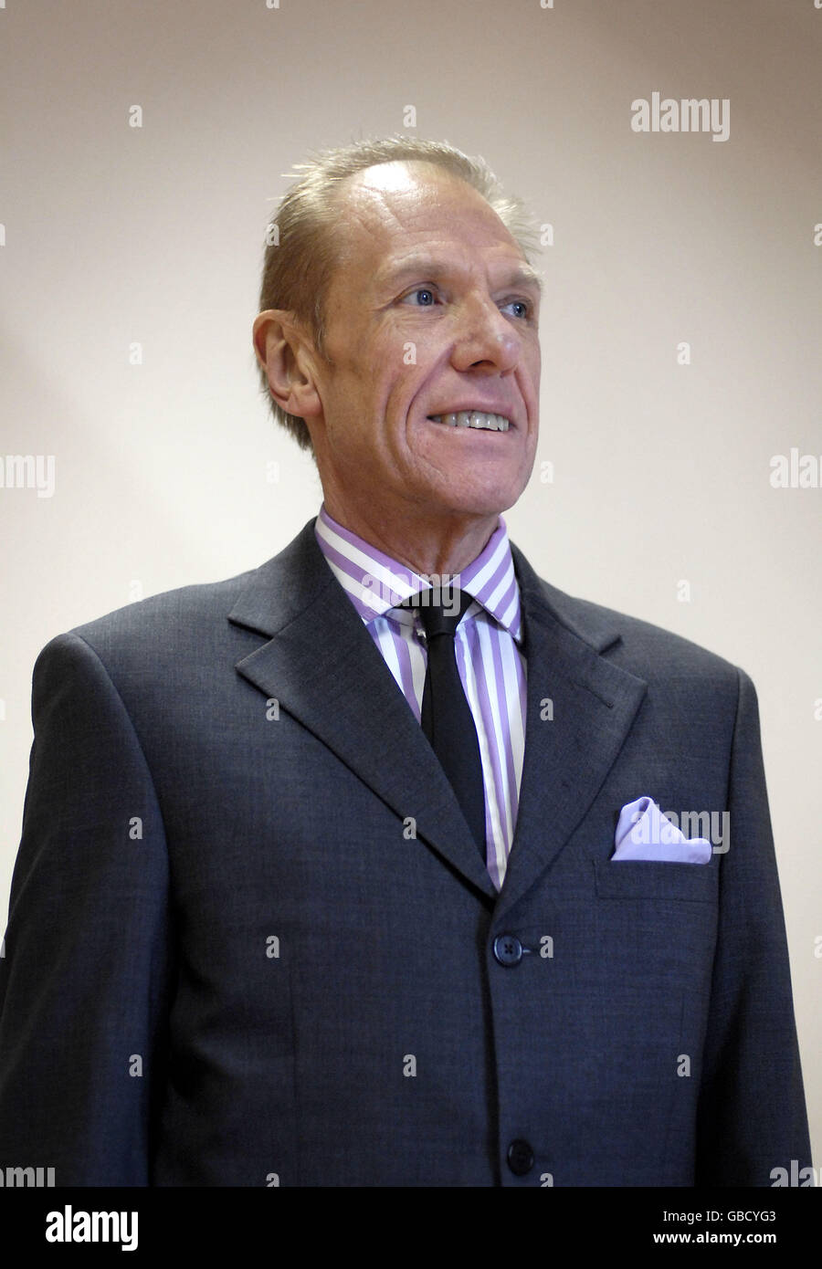 Gang mediator hi-res stock photography and images - Alamy