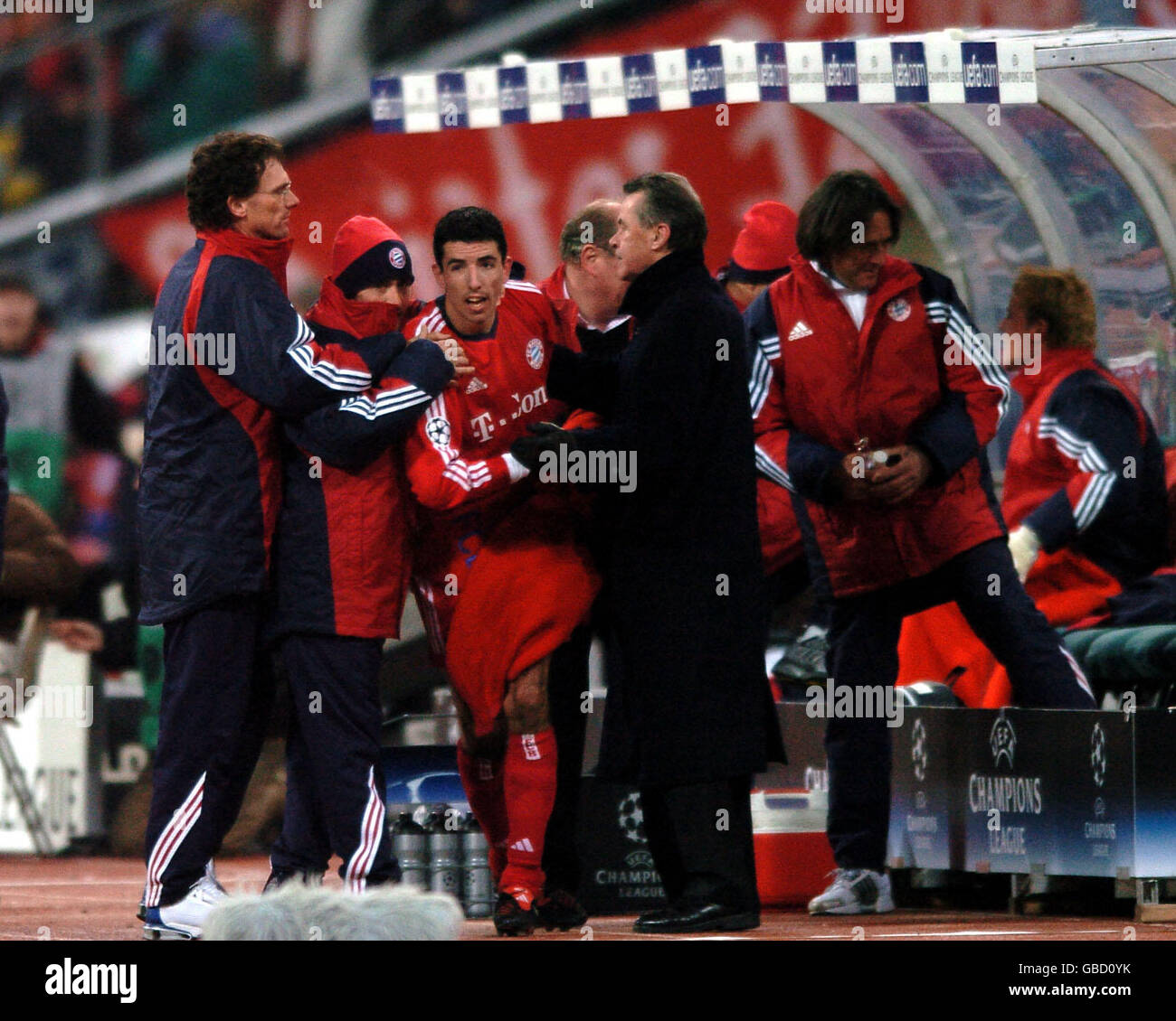 Soccer - UEFA Champions League - Second Round - First Leg - Bayern ...