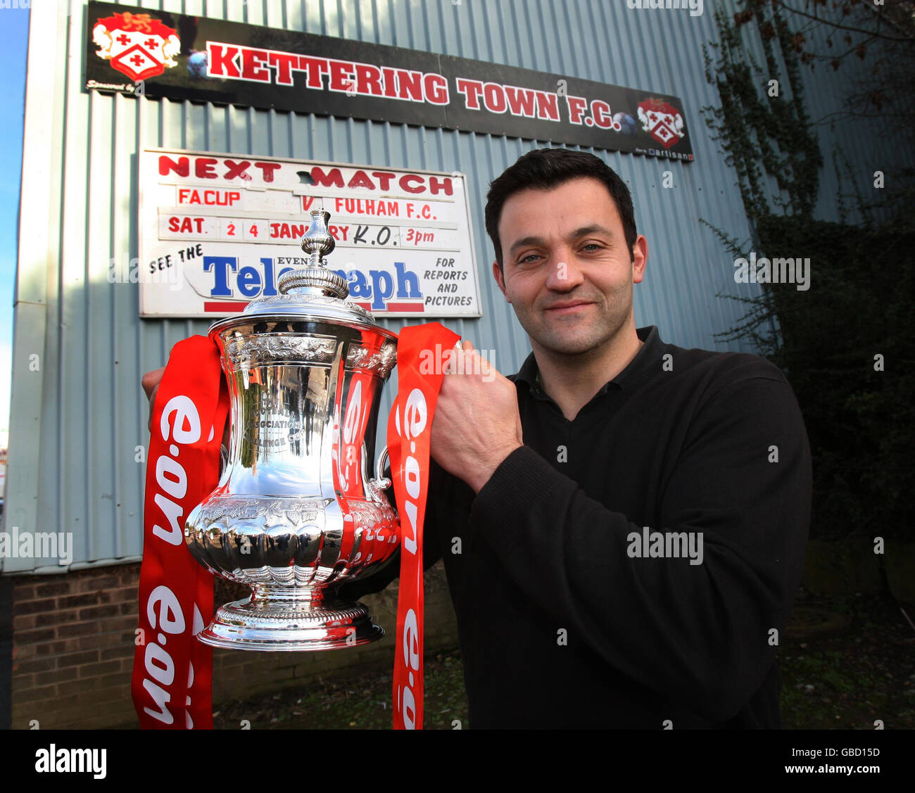 Kettering town goalkeeper hi-res stock photography and images - Alamy