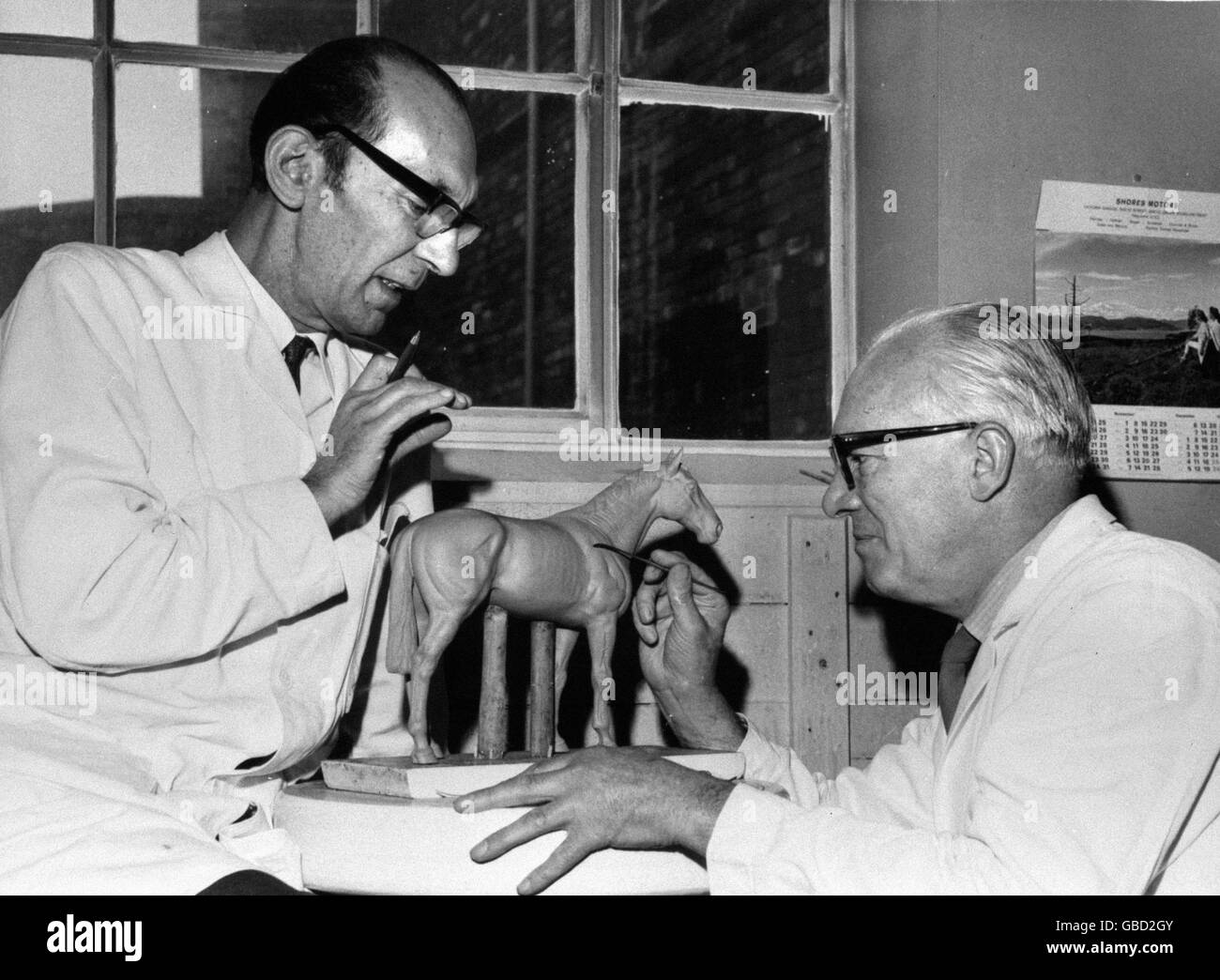 Horse Racing - Nijinsky Pottery - 1970 Stock Photo - Alamy