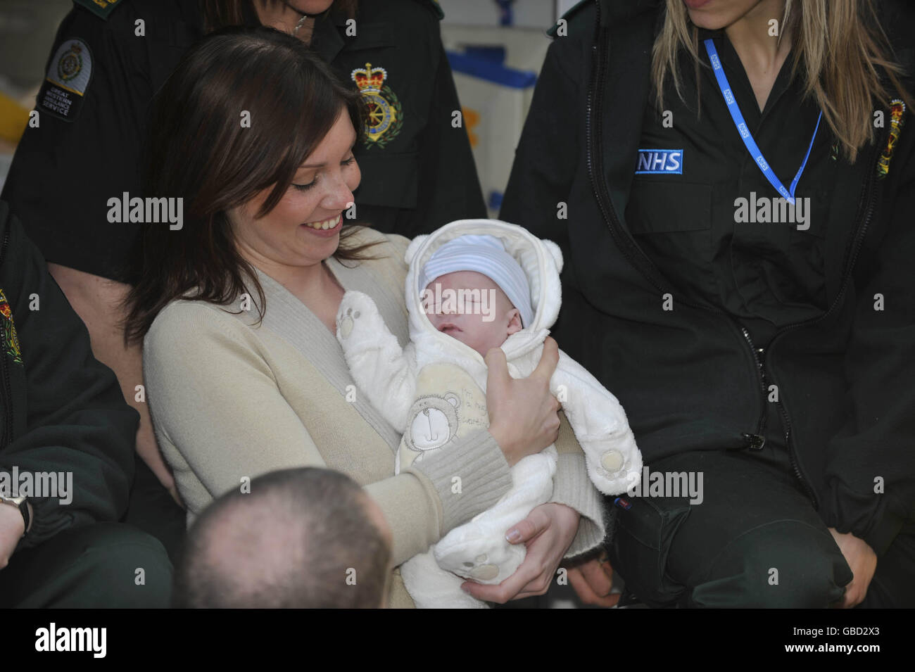 Mum saves baby's life four times. s life four times in 10 minutes Stock ...