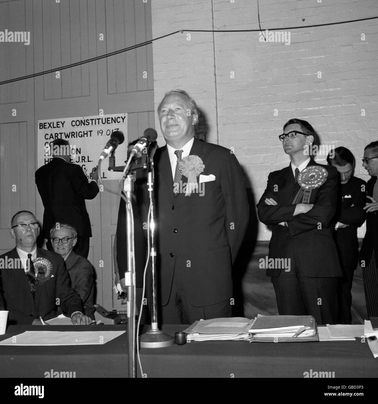 Mr Edward Heath's beaming smile tells the story as he was returned to ...