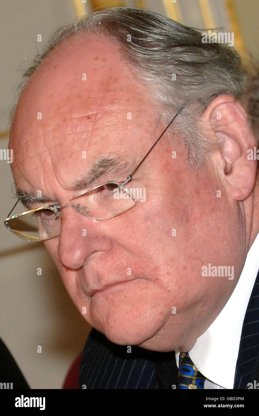 Patricia hewitt tony blair hi-res stock photography and images - Alamy