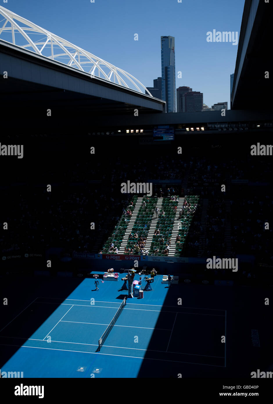 Rod laver arena roof hi-res stock photography and images - Alamy
