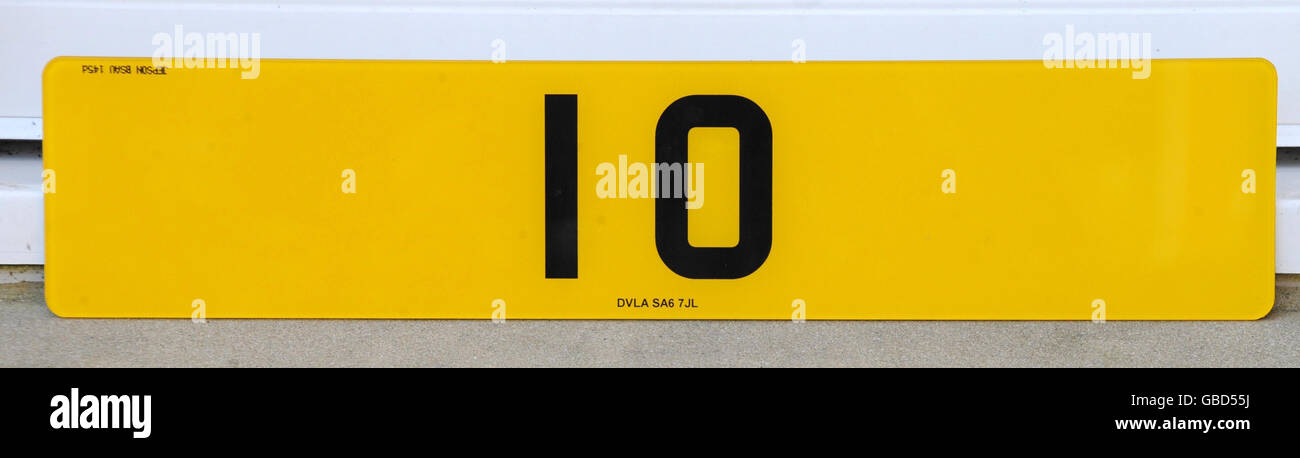 1 O number plate sold Stock Photo - Alamy