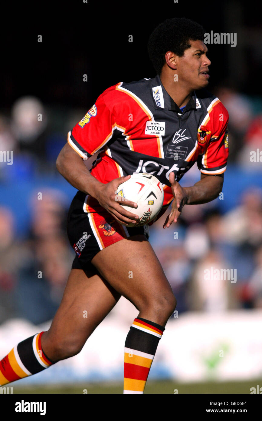 Bradford Bulls Leon Pryce In Action High Resolution Stock Photography ...