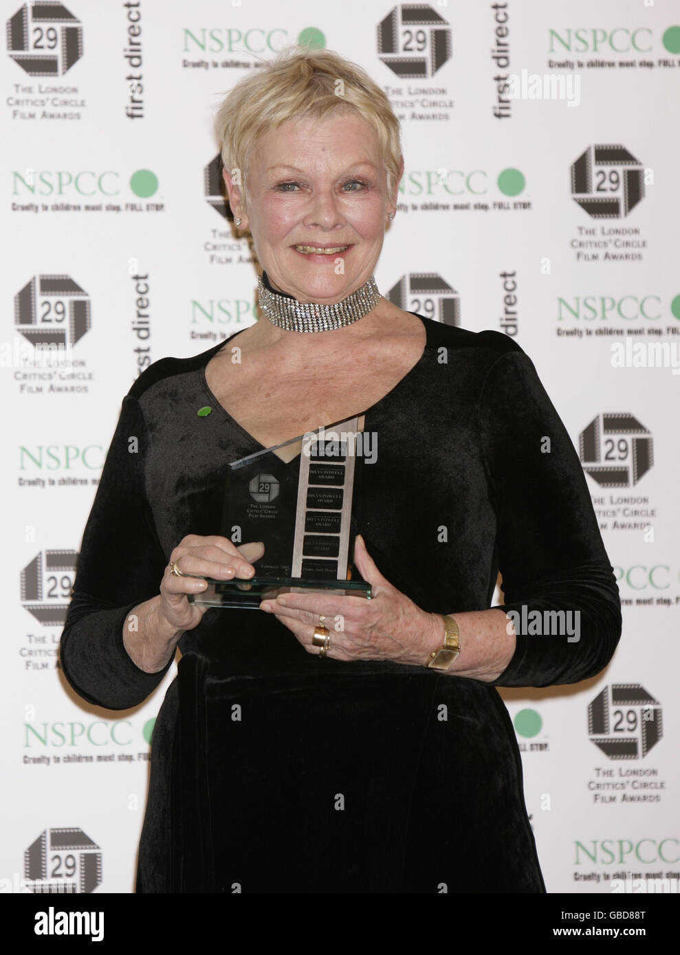 Dame Judi Dench with her Dillys Powell Award, at The London Critics ...