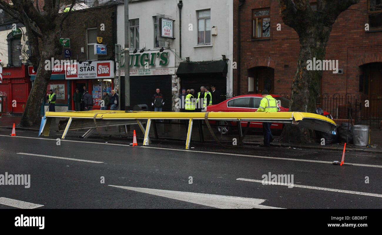 Bus crash in Dublin Stock Photo - Alamy