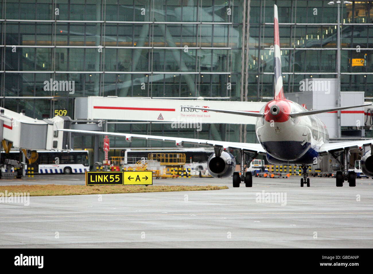 Generic picture of British Airways planes in front of Terminal 5 at ...