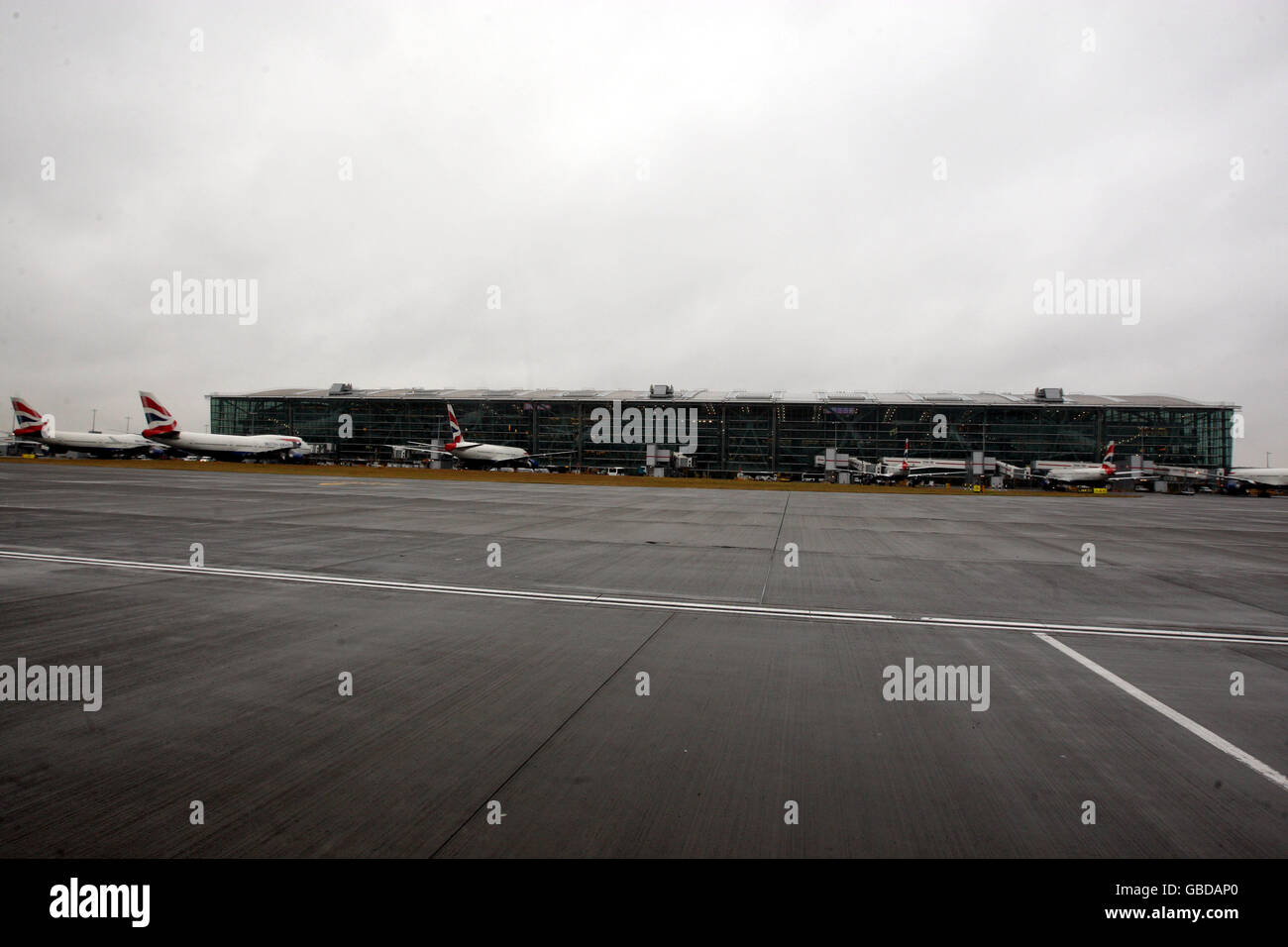 Generic picture of British Airways planes in front of Terminal 5 at ...