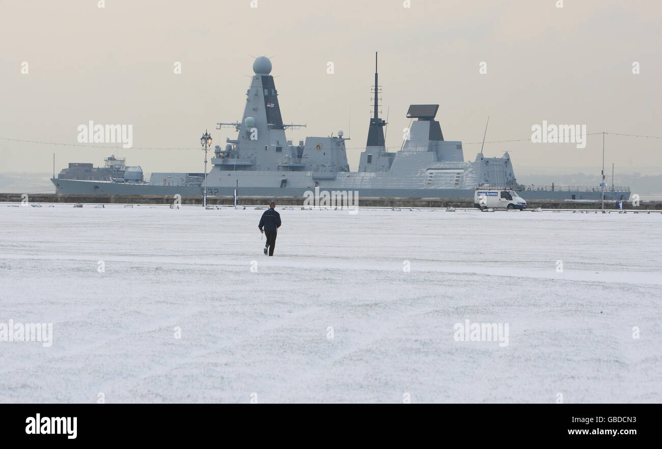 Navy warship weather hi-res stock photography and images - Alamy