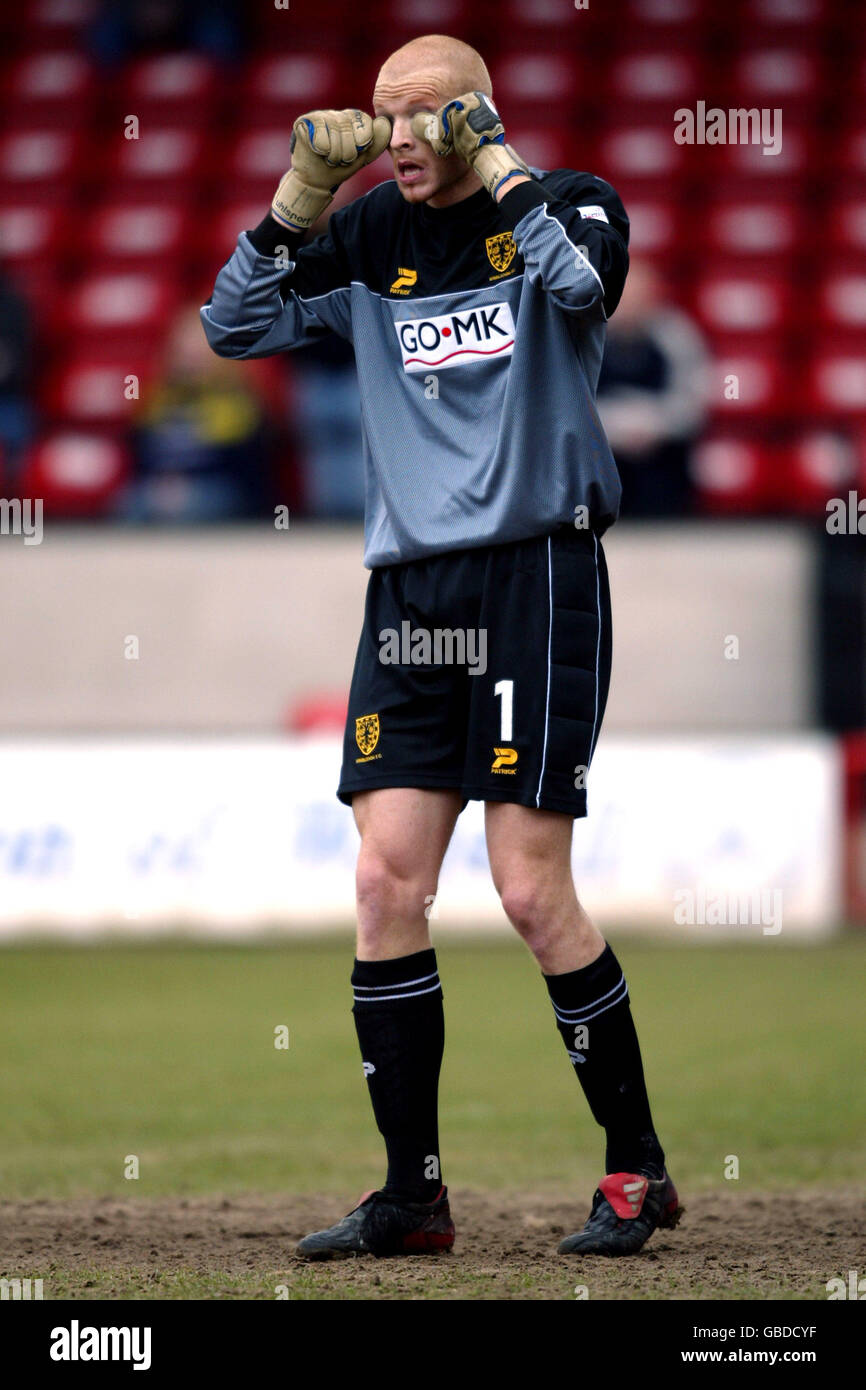 Wimbledons goalkeeper scott bevon hi-res stock photography and images ...