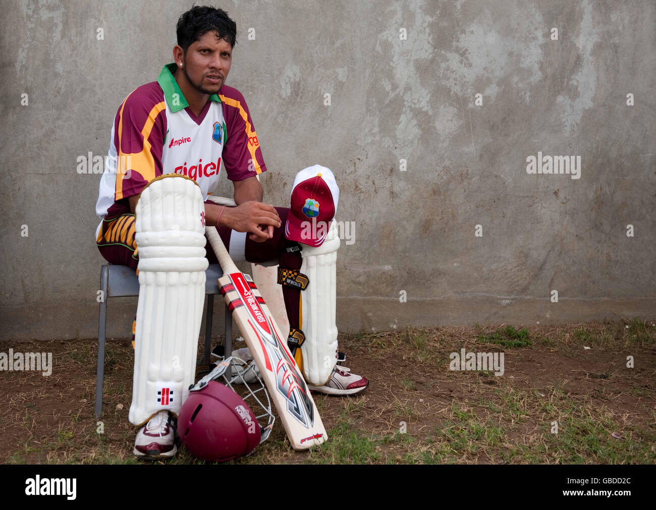 Indian cricketer helmet hi-res stock photography and images - Alamy
