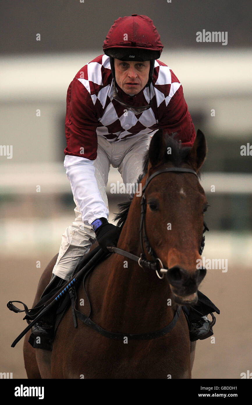 Paul eddery jockey wolverhampton hi-res stock photography and images ...