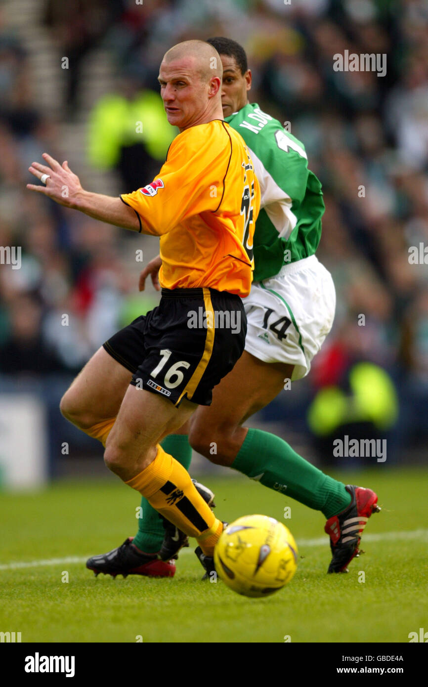 Football action derek lilley hi-res stock photography and images - Alamy