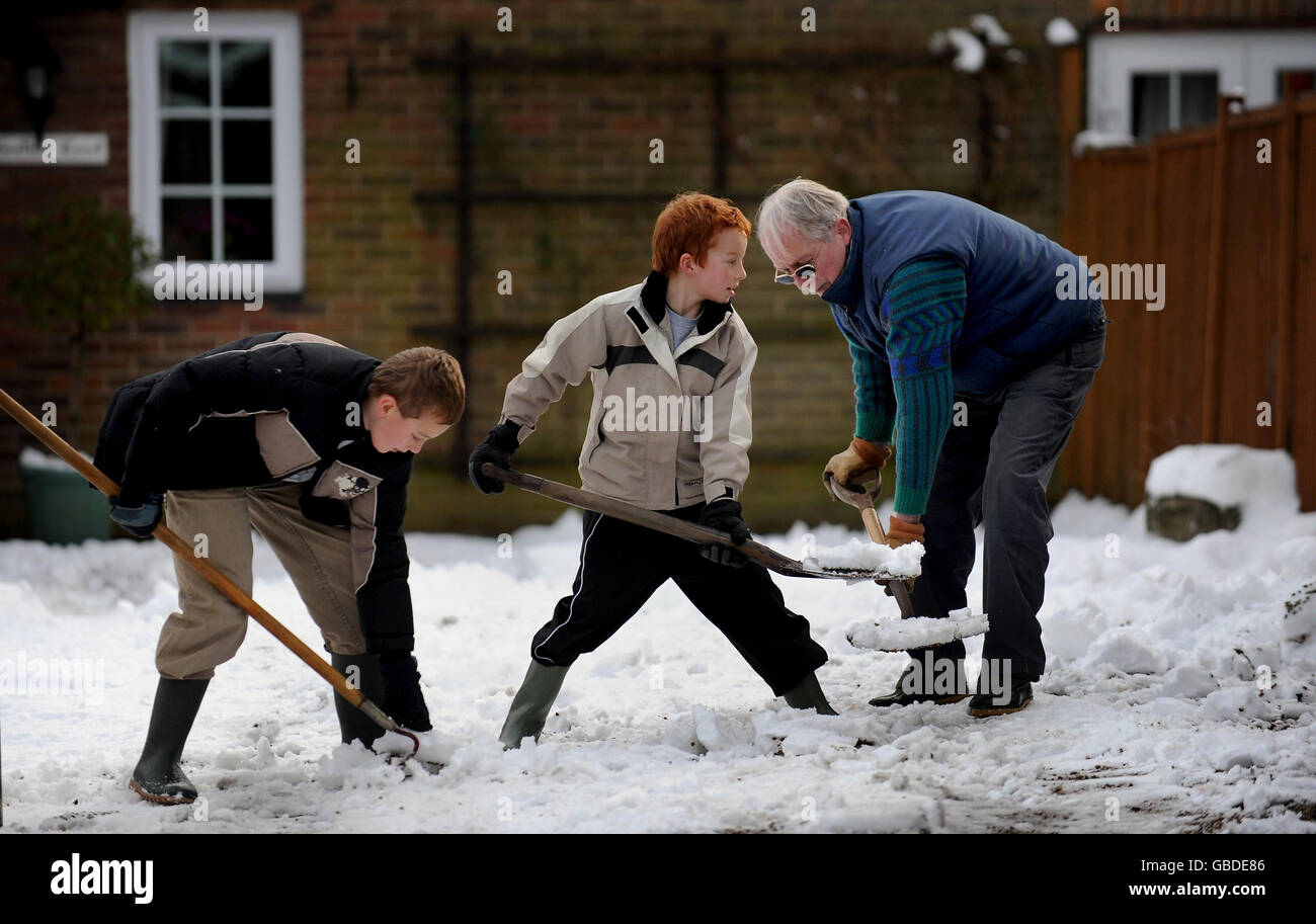 Left to right. Christopher Parrott, 10 and Jonathan Parrott, 8, from ...