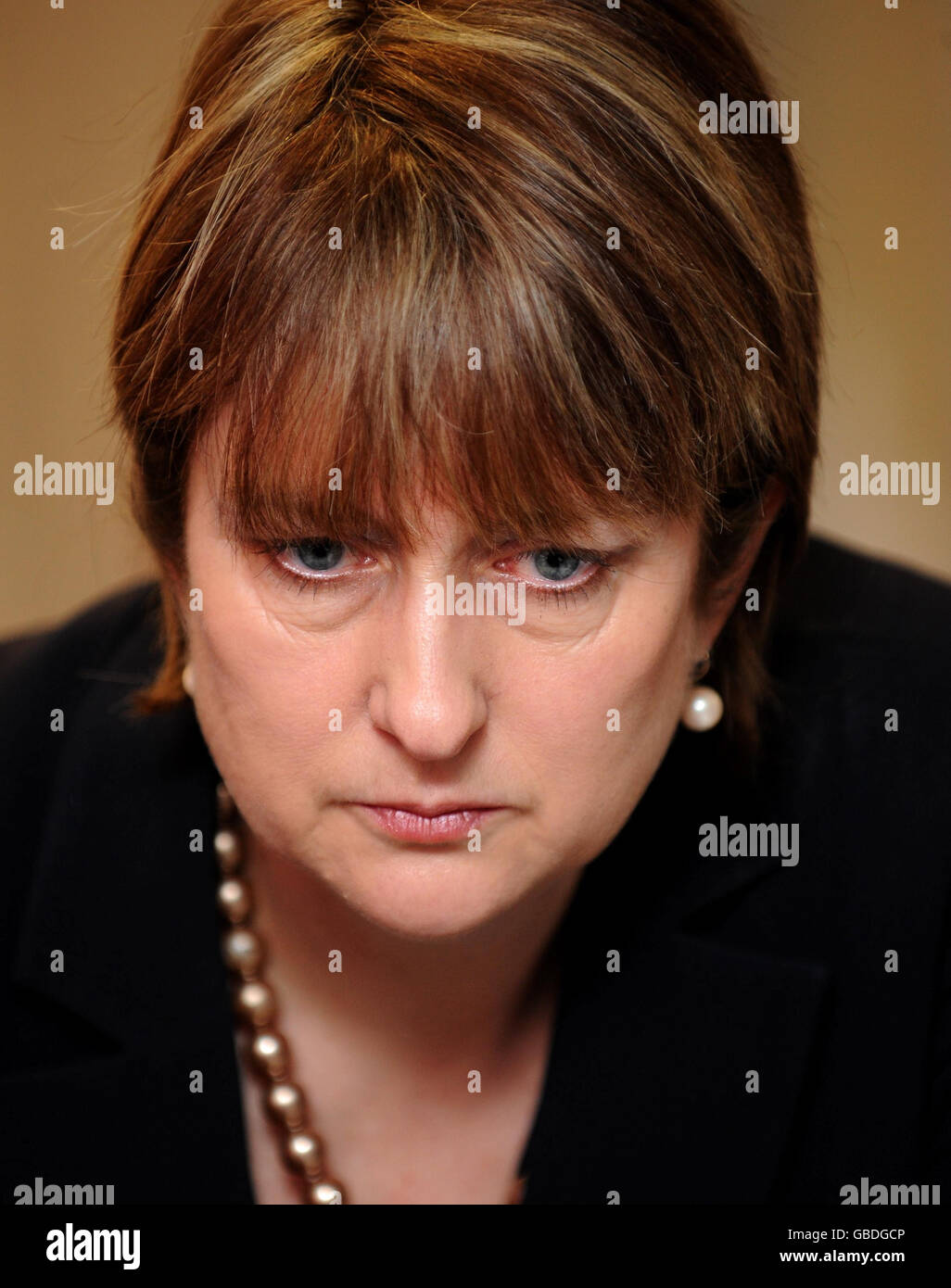 Jacqui Smith visits domestic violence facility Stock Photo - Alamy