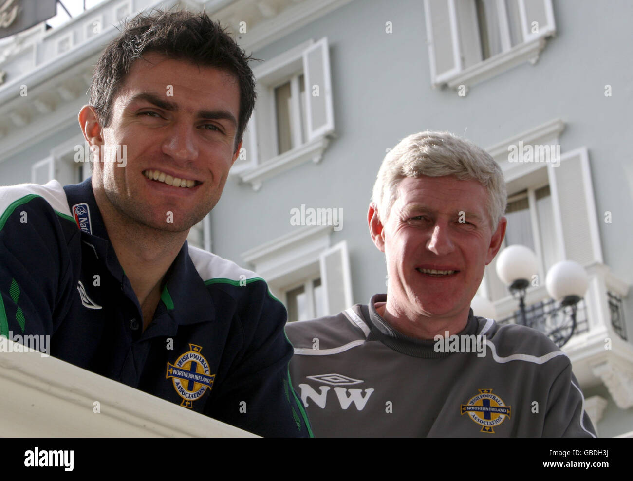 Northern ireland football shirt hi-res stock photography and images - Alamy
