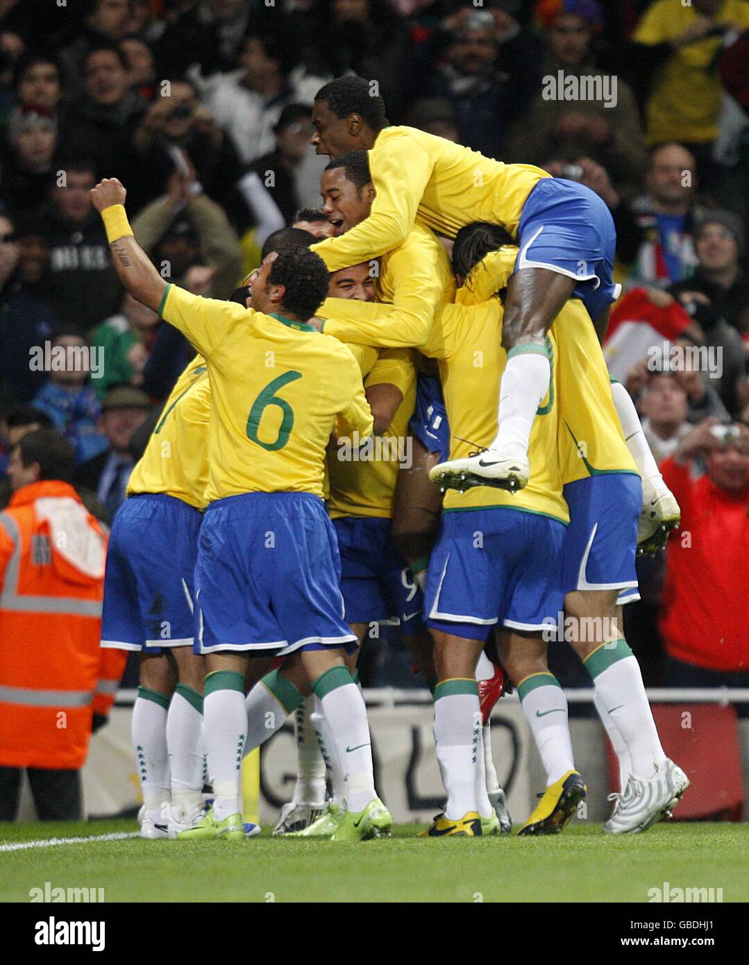 Soccer - International Friendly - Italy v Brazil - Emirates Stadium ...