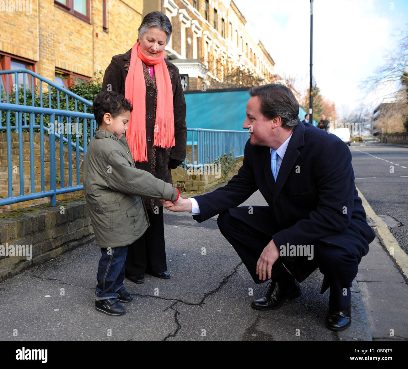 Conservative leader david cameron meets richard harris hi-res stock ...