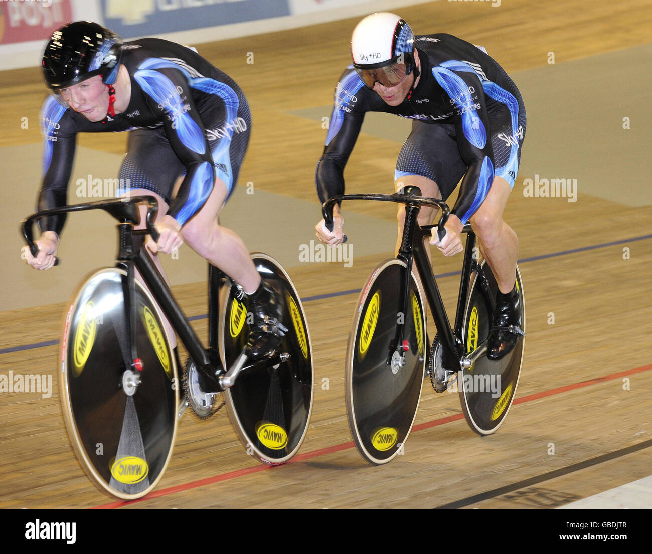 Cycling full length christopher hi-res stock photography and images - Alamy