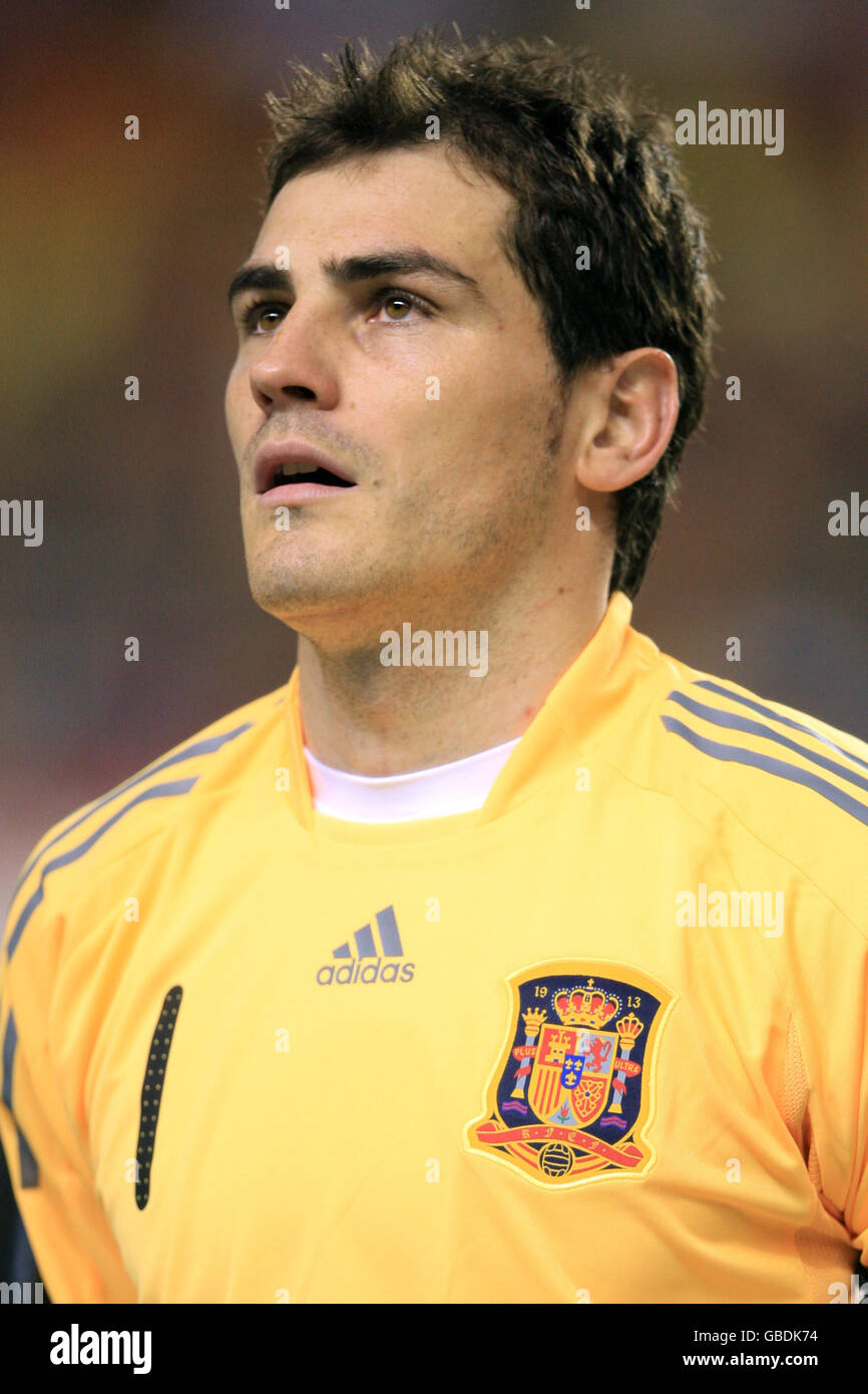 Iker sanchez hi-res stock photography and images - Alamy
