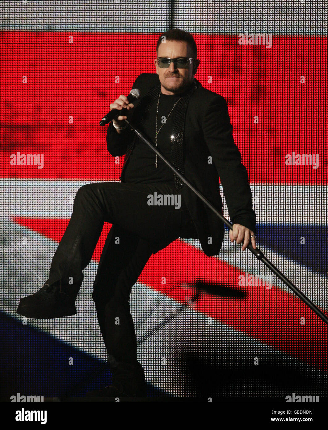 Bono u2 performing on stage brit awards hi-res stock photography and ...