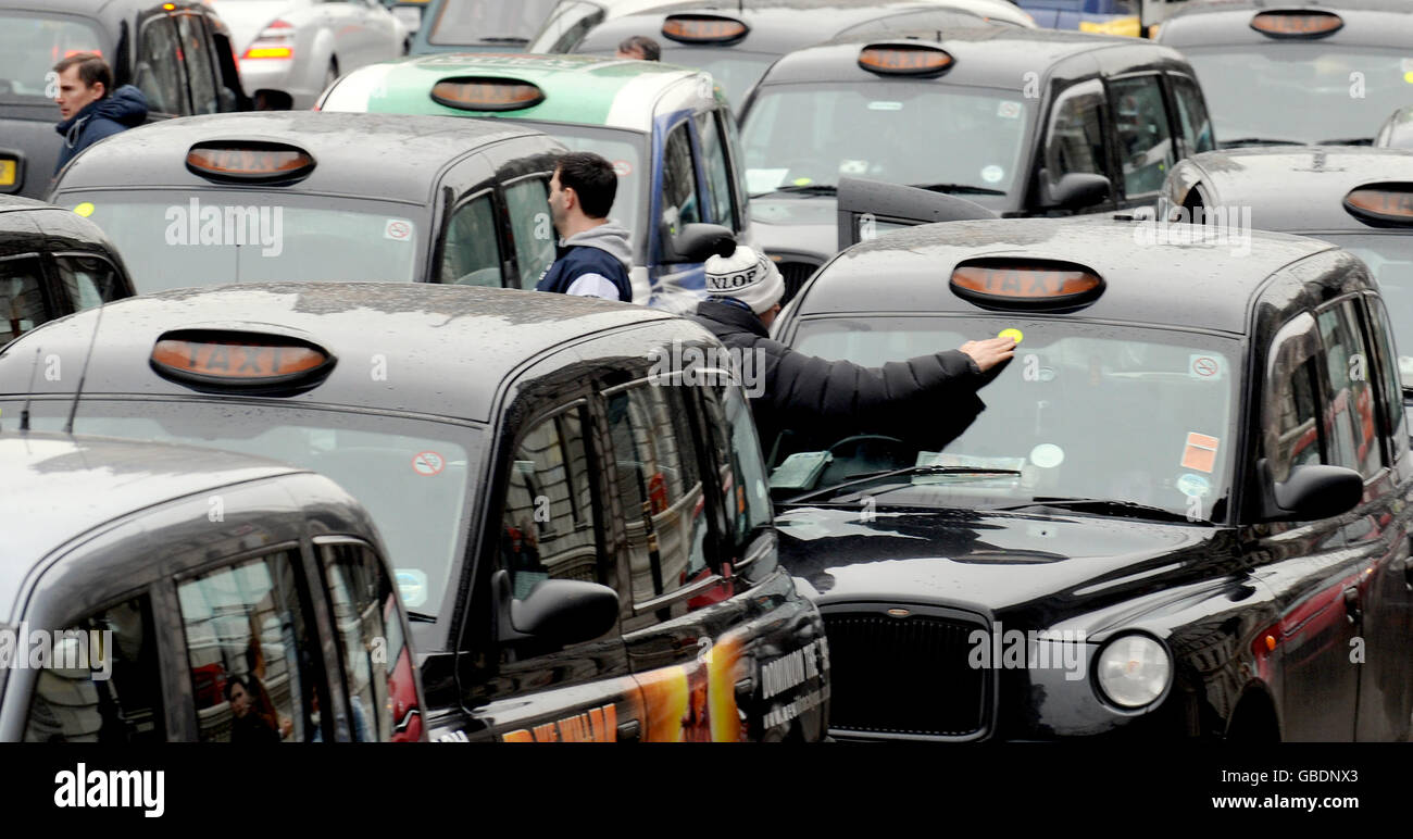 Taxi protest over minicab plan Stock Photo - Alamy