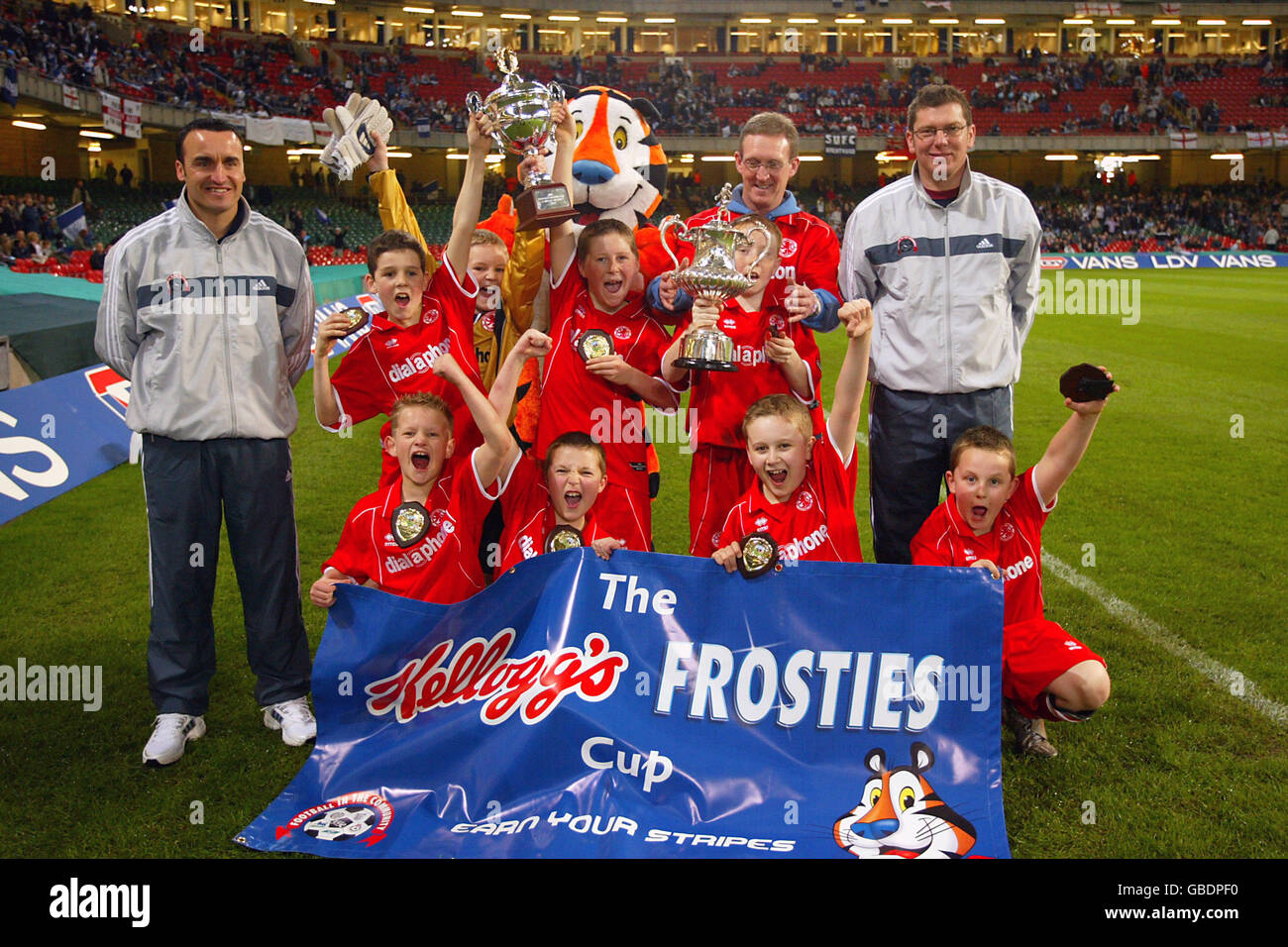 Avenue primary school hi-res stock photography and images - Alamy