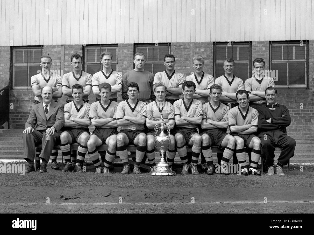 Soccer - Wolverhampton Wanderers - Team Group Stock Photo - Alamy