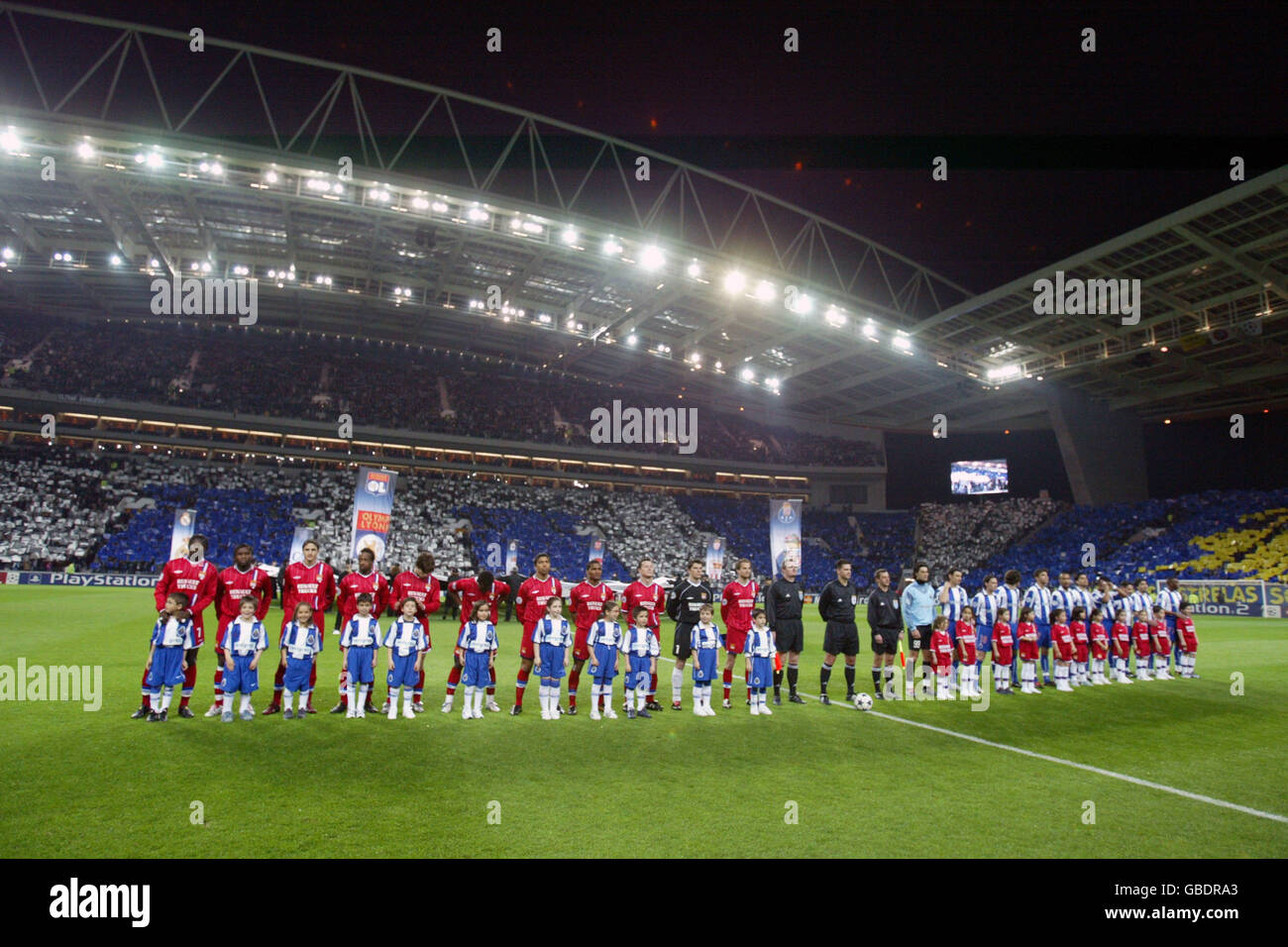 Fc porto line up hi-res stock photography and images - Alamy