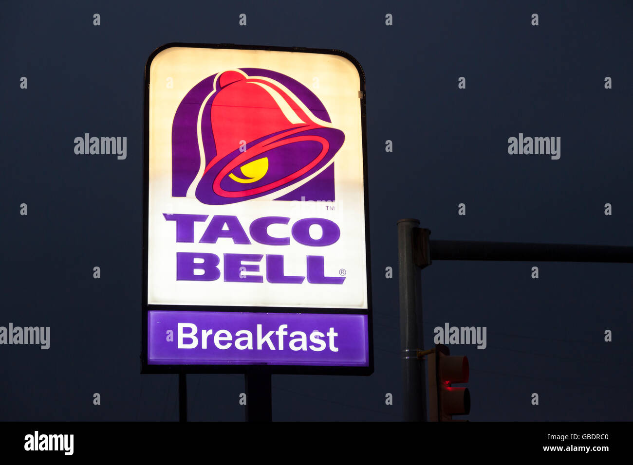 Taco bell logo hi-res stock photography and images - Alamy