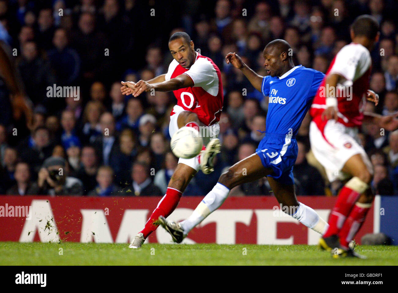 Chelsea v arsenal champions league hi-res stock photography and images ...