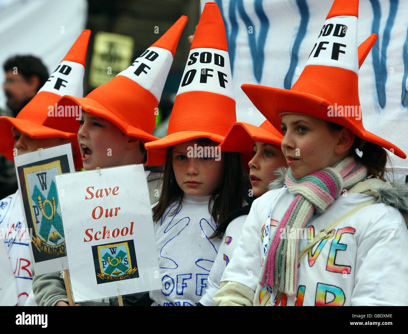 Glasgow save our schools campaign hi-res stock photography and images ...