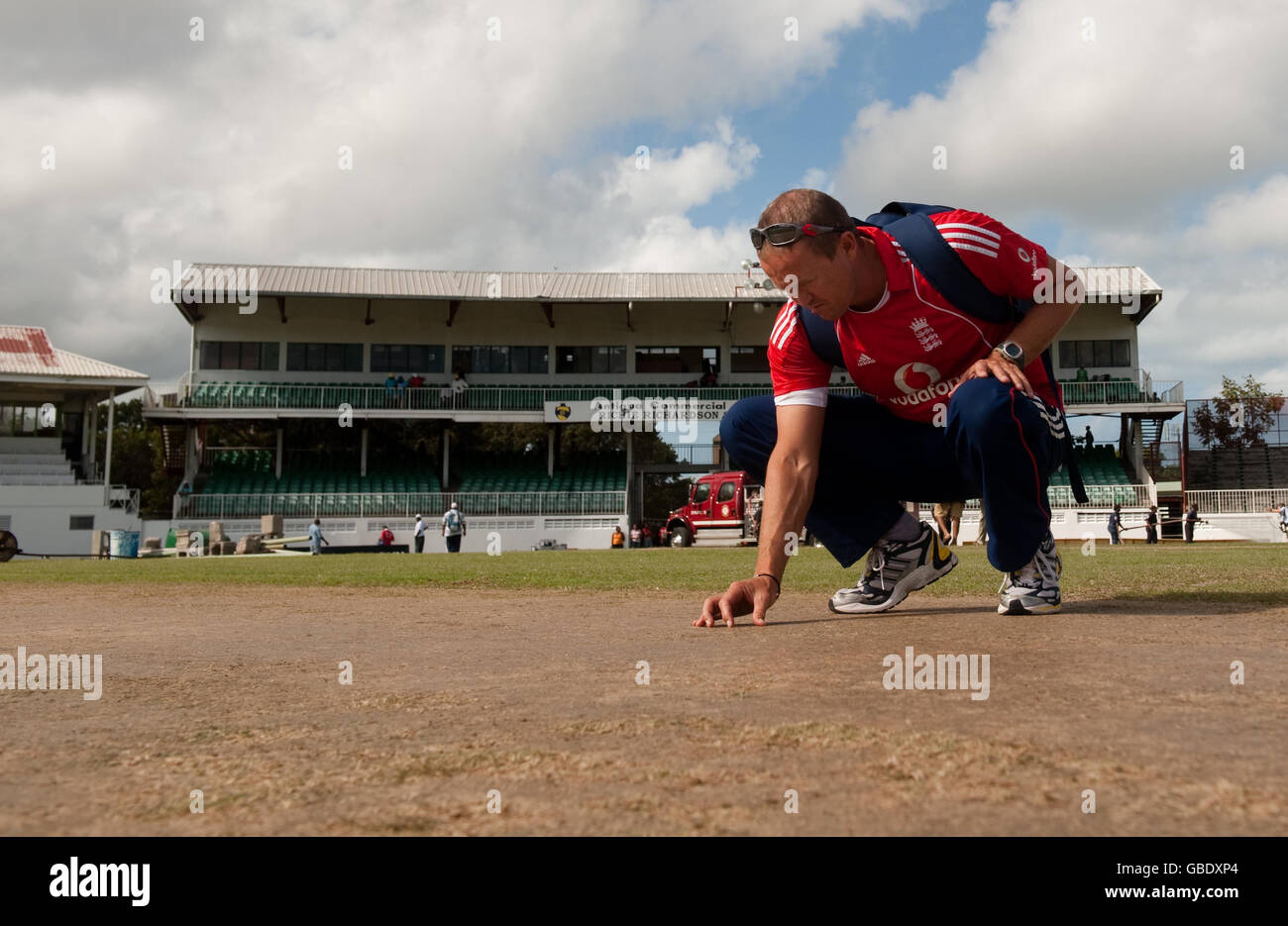 Cricket - England Practice Session Stock Photo - Alamy
