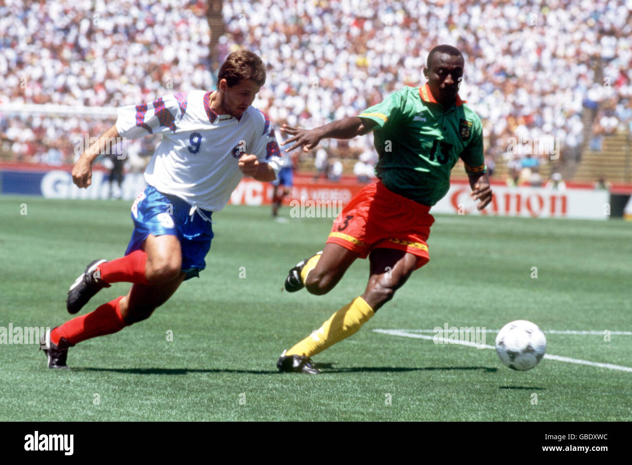 Cameroons Raymond Kalla High Resolution Stock Photography and Images ...