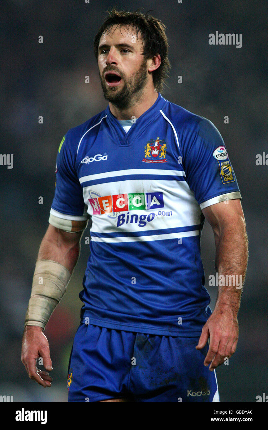 Phil bailey hi-res stock photography and images - Alamy