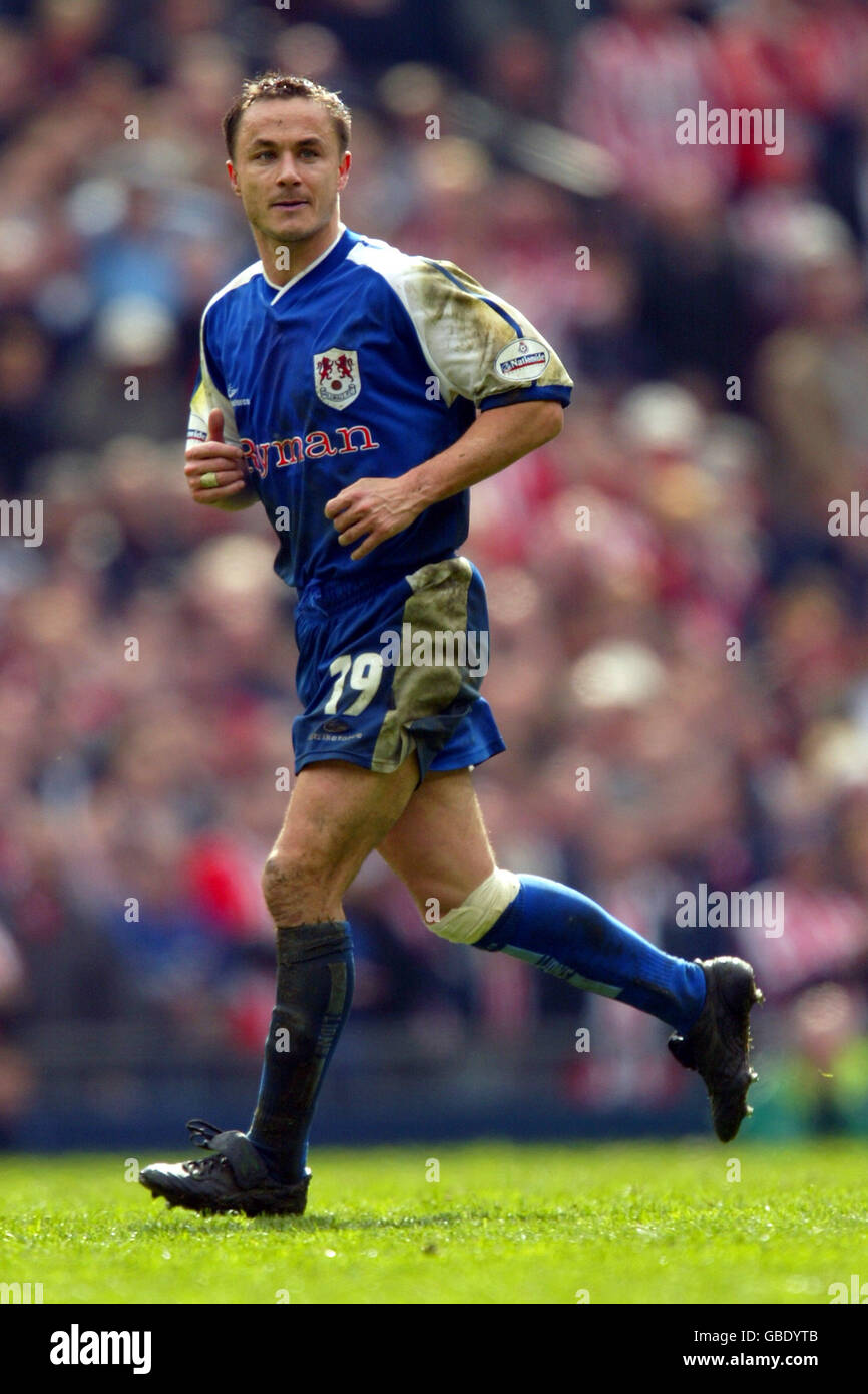 Dennis wise millwall fa cup final hi-res stock photography and images ...
