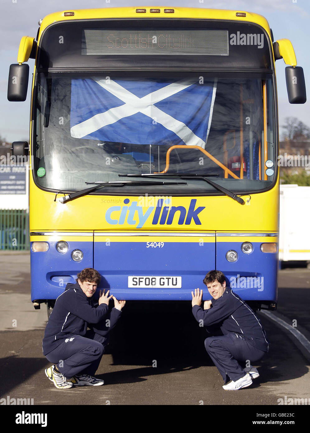 Scotland's Ross Ford (left) and Hugo Southwell give Citylink buses the ...