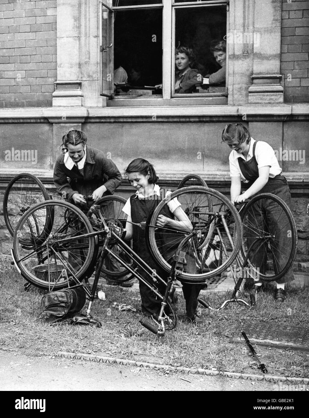 The girls of the fifth form at clifton high school hi-res stock ...